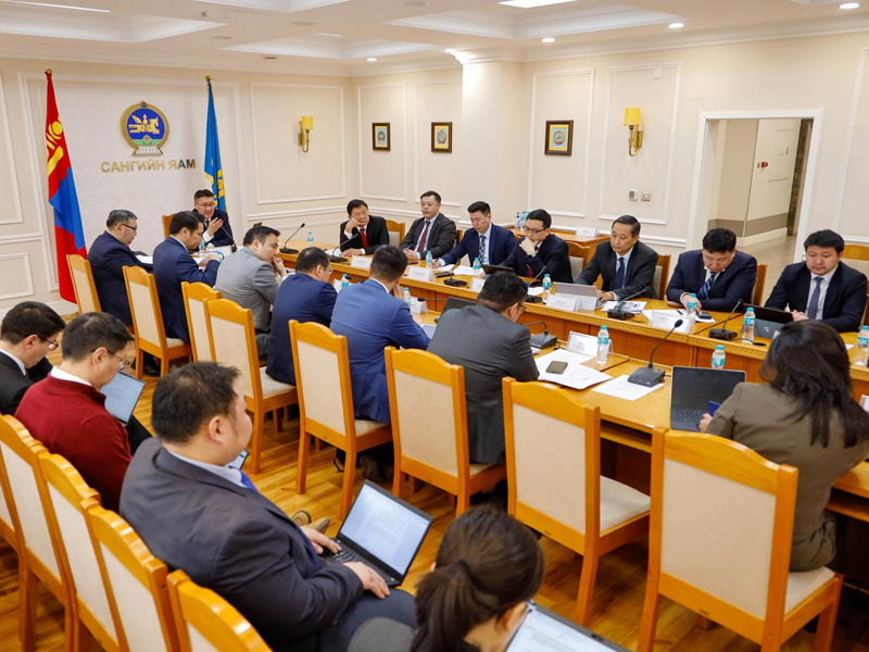 Нүүрсний төмөр замын тээврийн үнийг авто тээврийн үнэтэй өрсөлдөхүйц буюу 50 хувиар буурууллаа